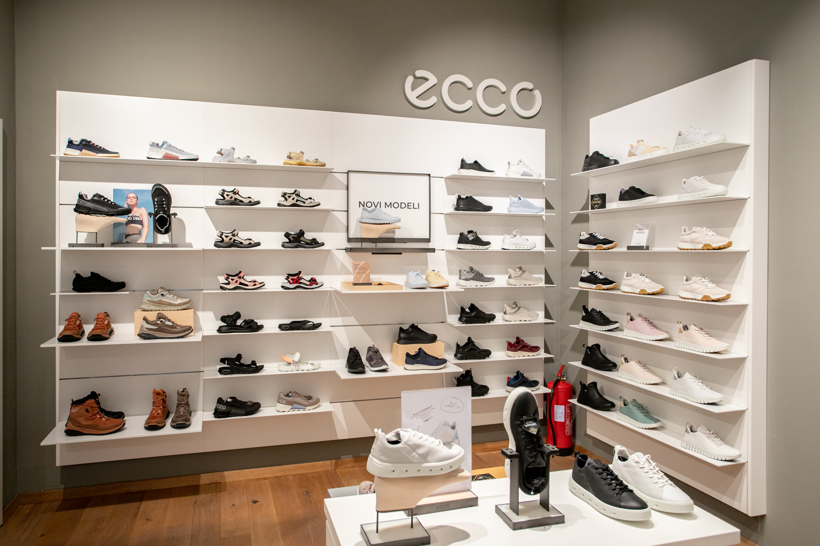 ECCO – Mall of Split